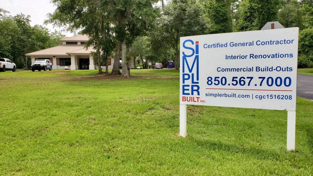 Picking up the jobsite sign from another finished project ...